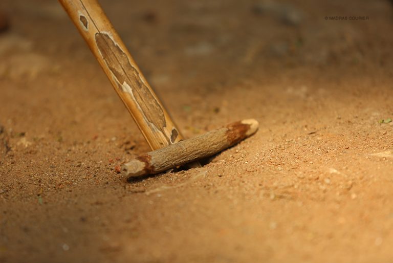 The Ancient Rural Sport of Gilli Danda | Madras Courier