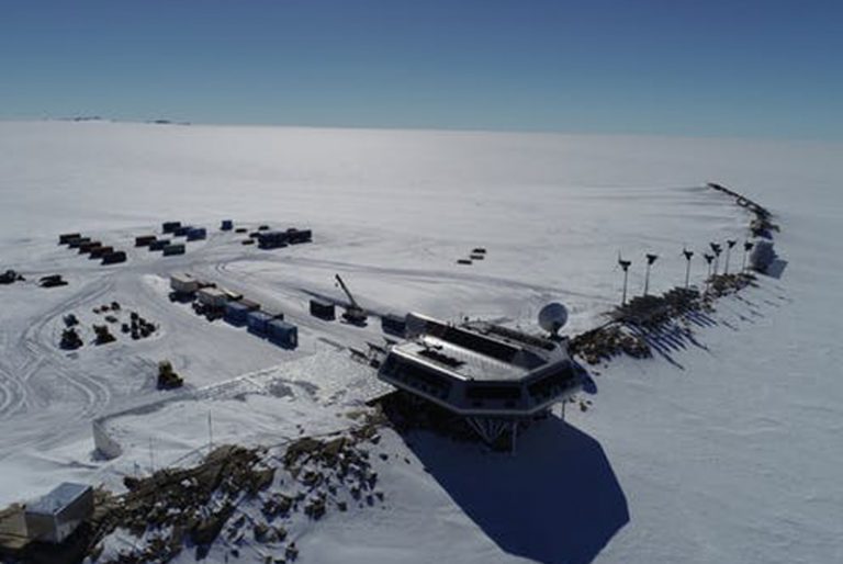 Antarctica’s Zero Emission Research Station Shows Sustainable Living Is ...